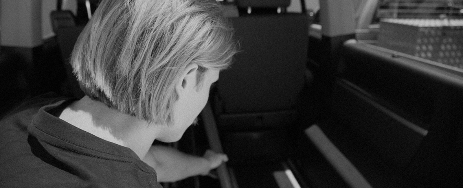 Men’s Beach Hairstyles: How to Get the Right Look This Summer ...